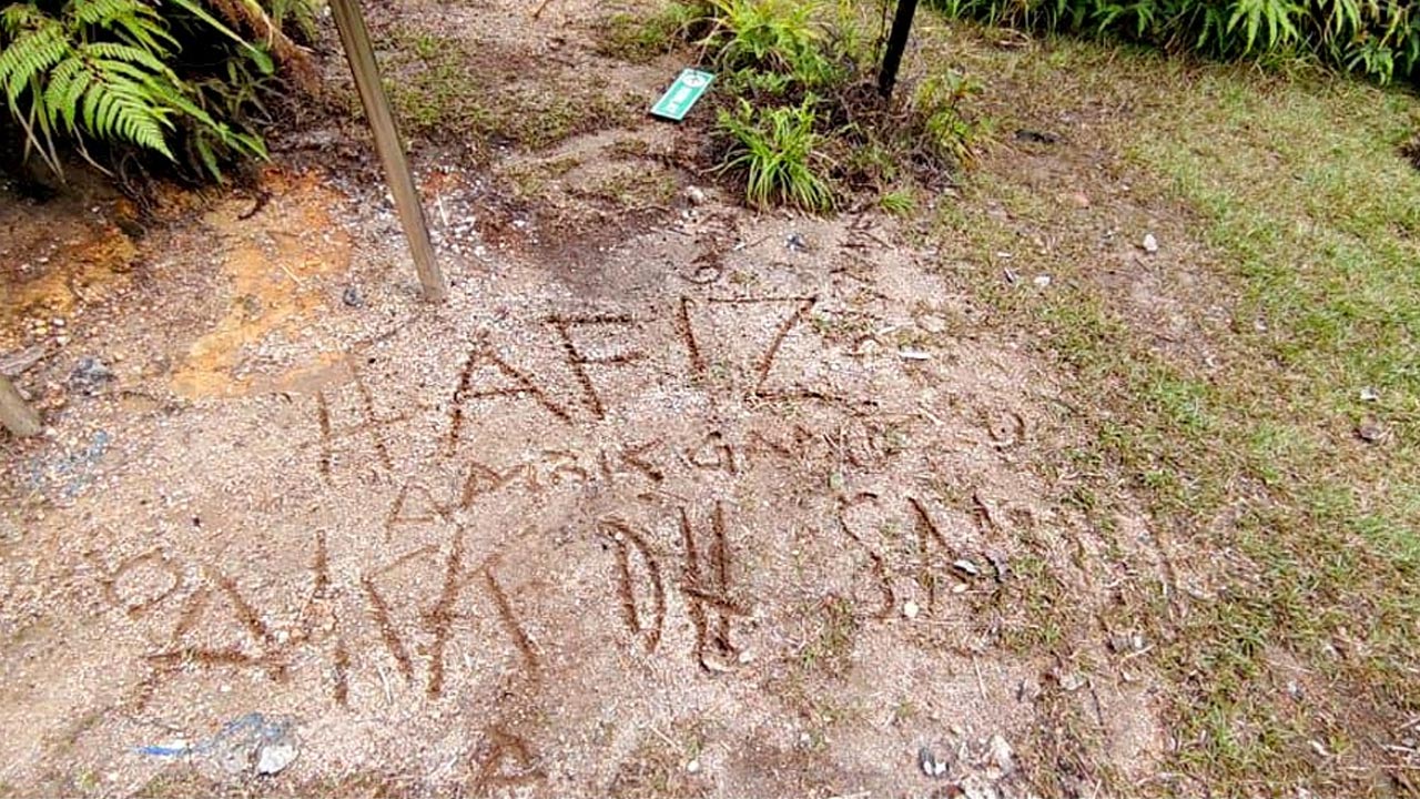 Pendaki hilang: Tulisan di tanah bukti Jaslinda telah sampai puncak ...