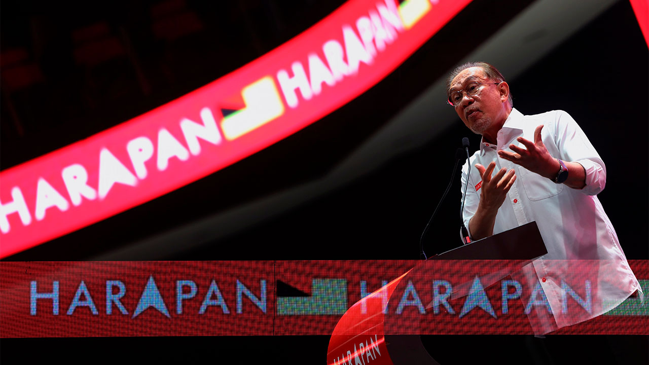 Anwar seru rakyat Negeri Sembilan terus beri mandat kepada PH | Awani