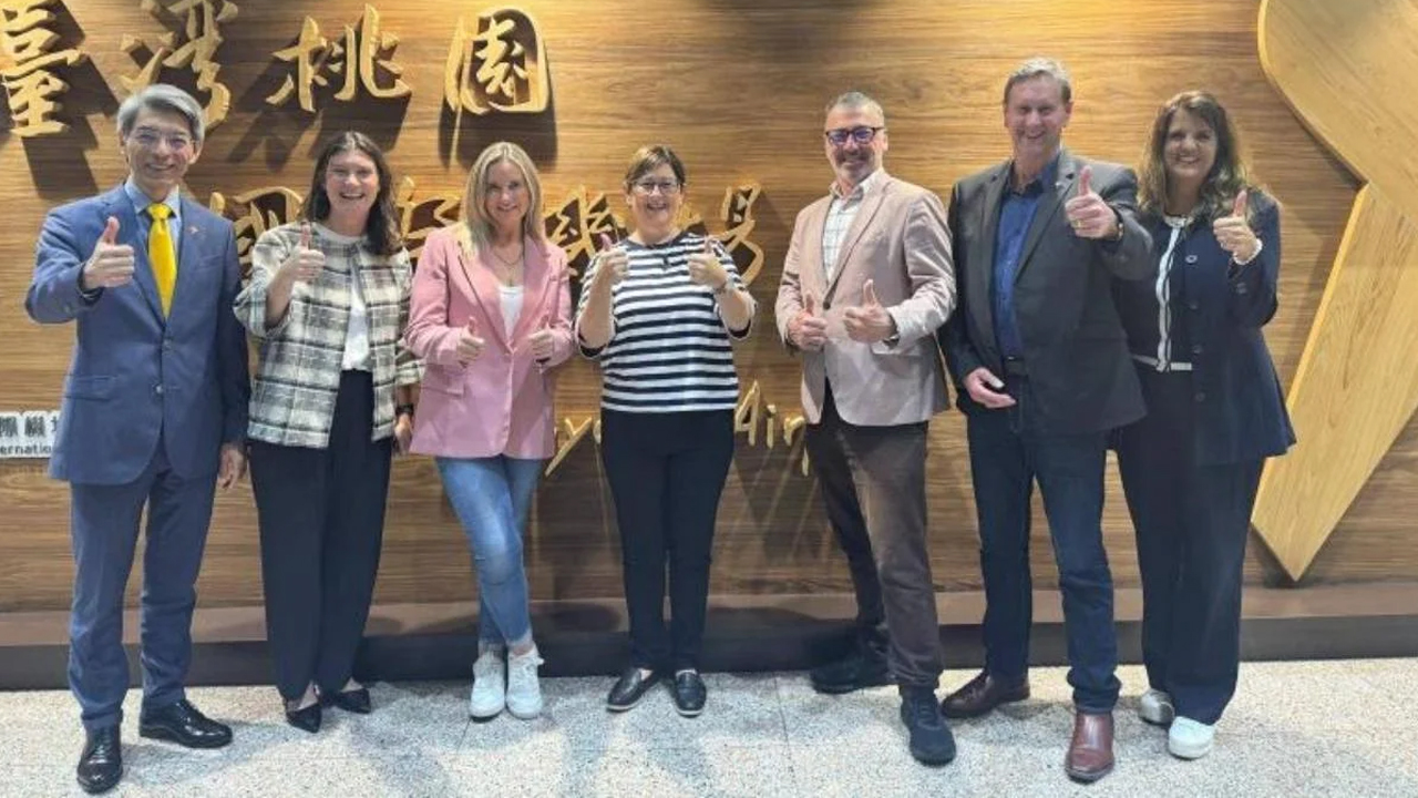 China larang empat ahli Parlimen New Zealand selepas lawatan ke Taiwan ...